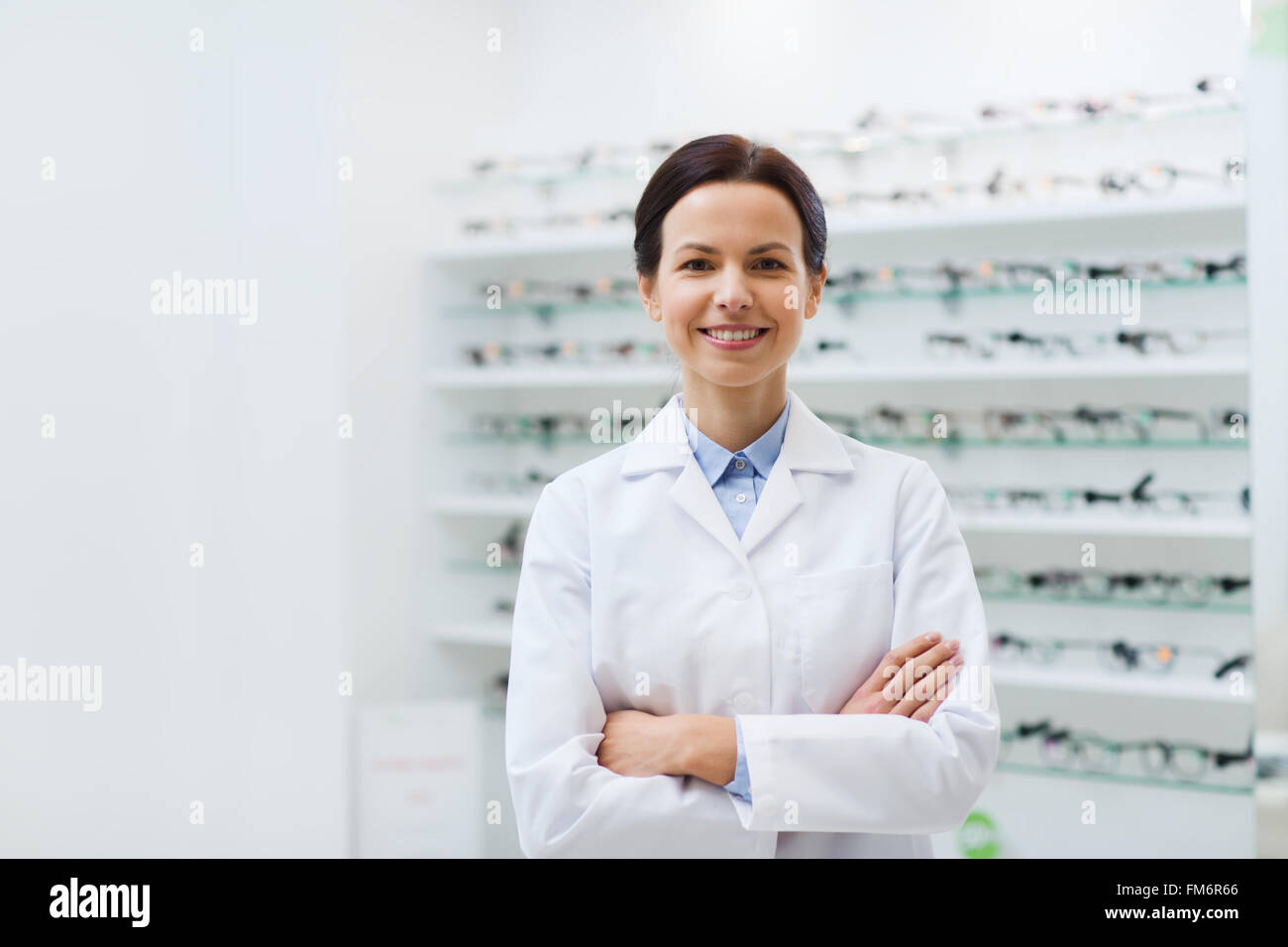 Optical glasses over eye hi-res stock photography and images - Alamy