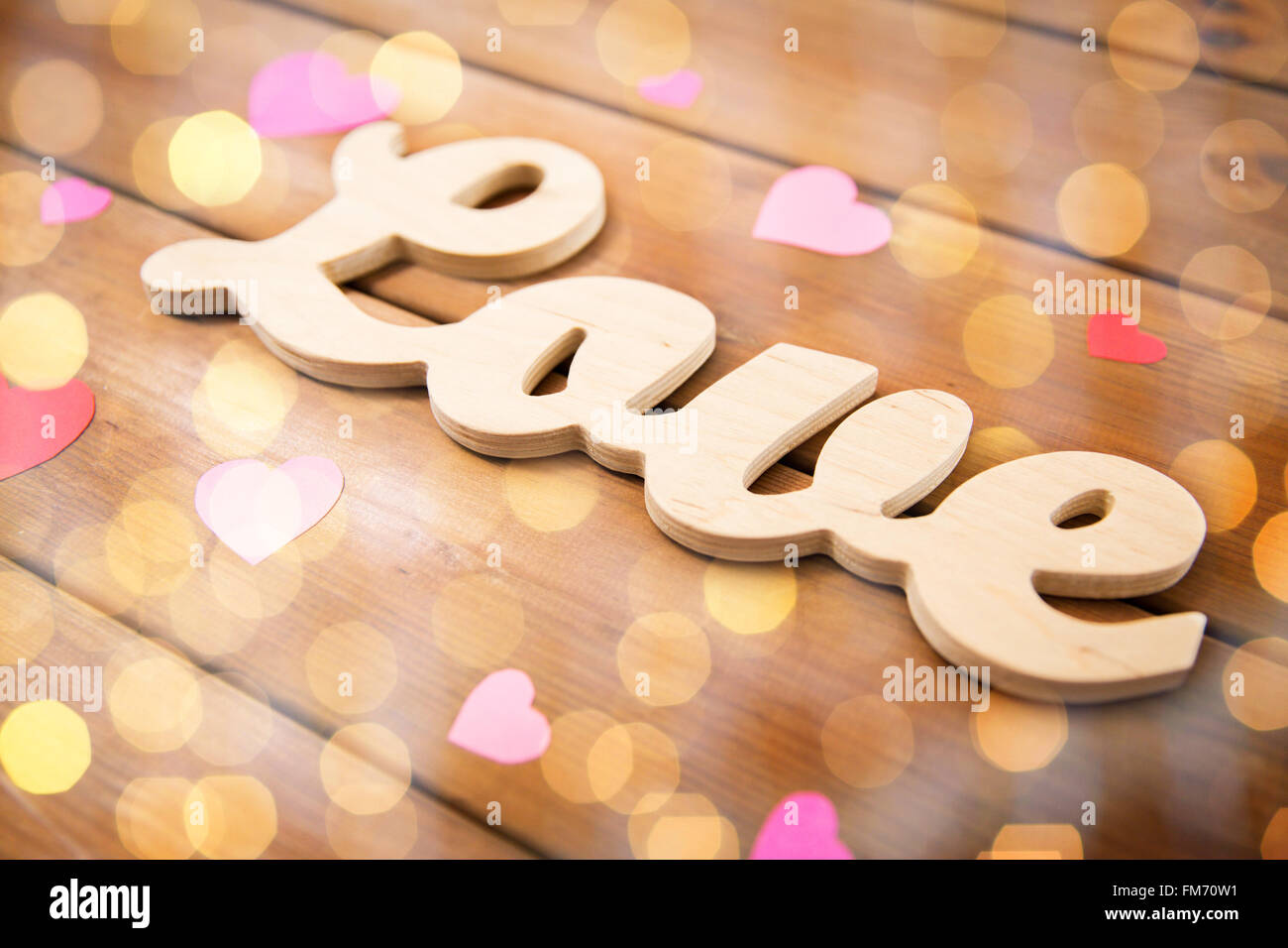Red paper heart word love hi-res stock photography and images - Alamy