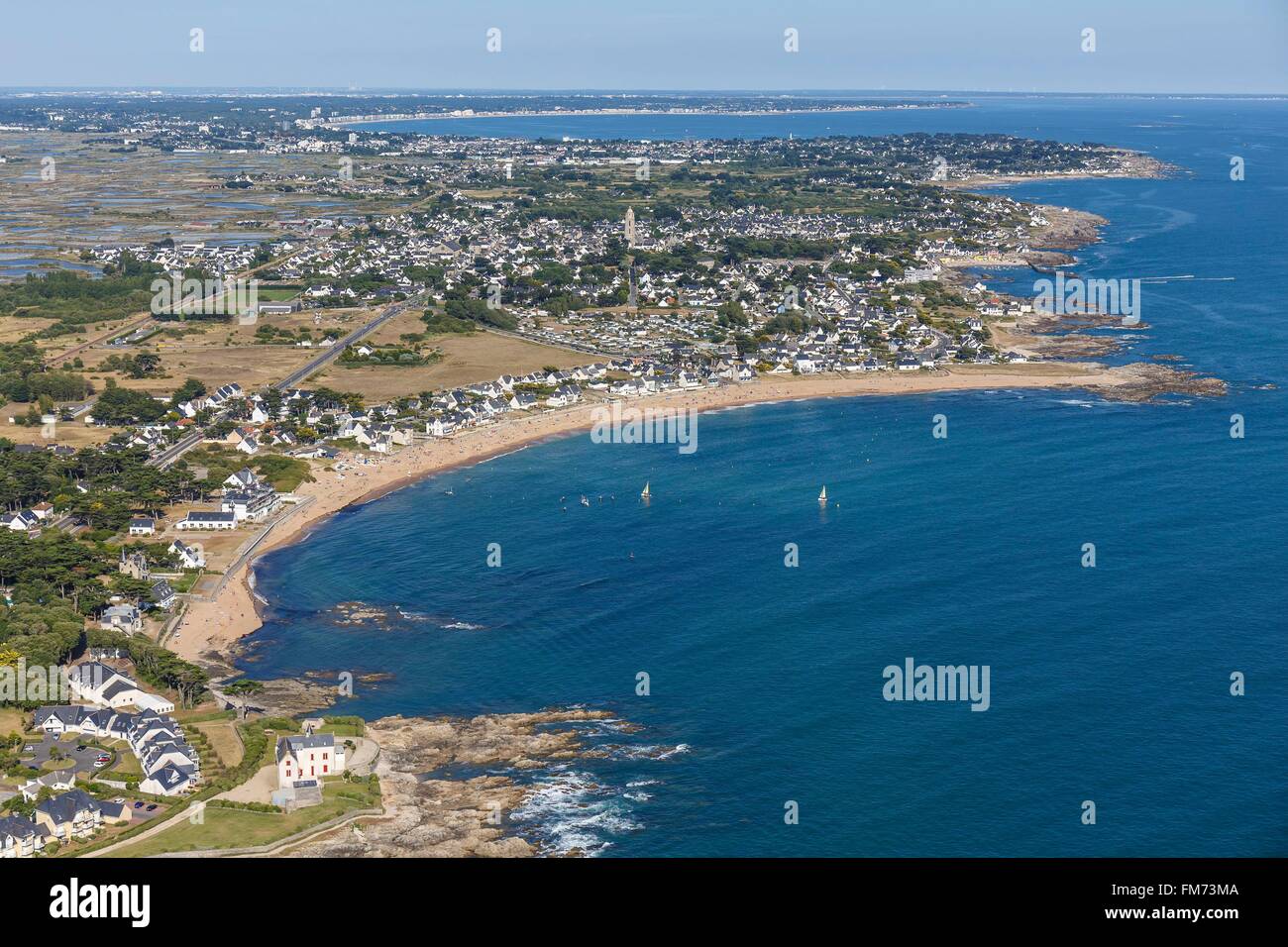 France, Loire Atlantique, Batz sur Mer, Valentin beach, the village and ...