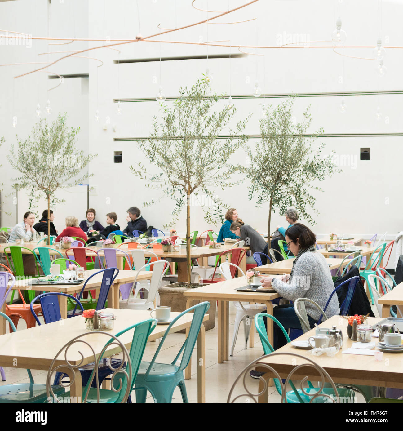 National gallery of ireland cafe hi-res stock photography and images ...