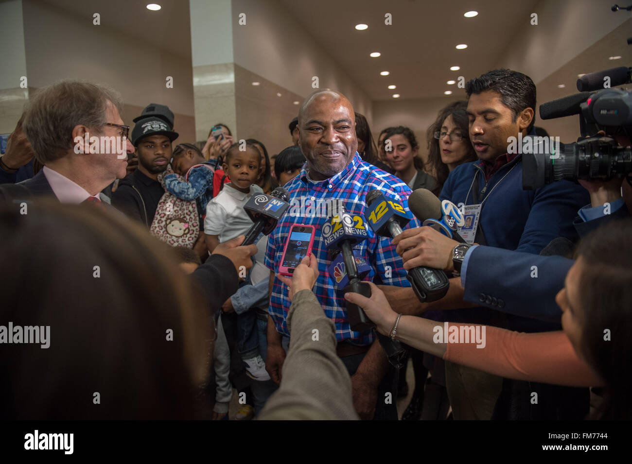 Wrongfully conviction court hi-res stock photography and images - Alamy