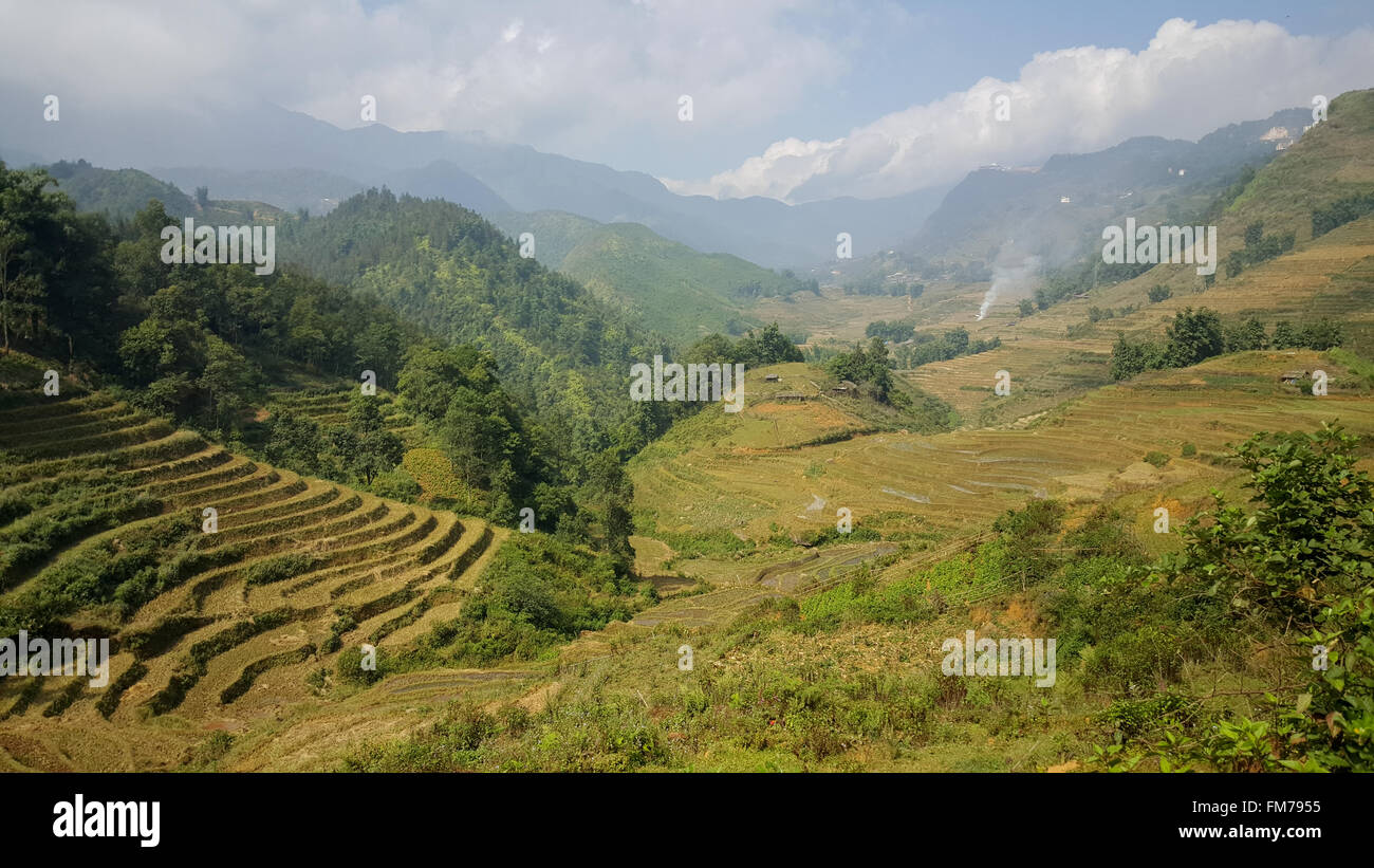 Sapa hills hi-res stock photography and images - Alamy