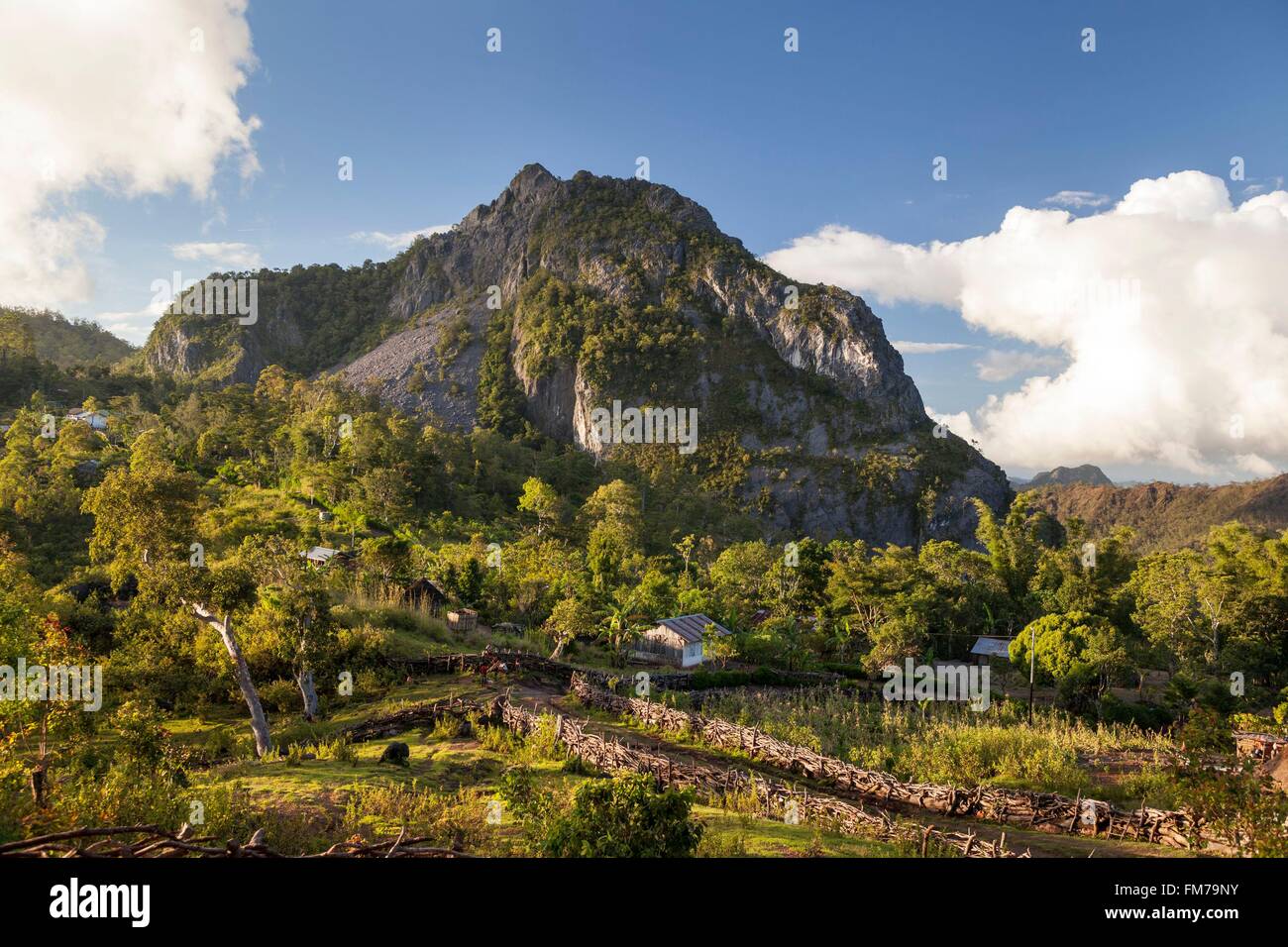 East timor village hi-res stock photography and images - Alamy