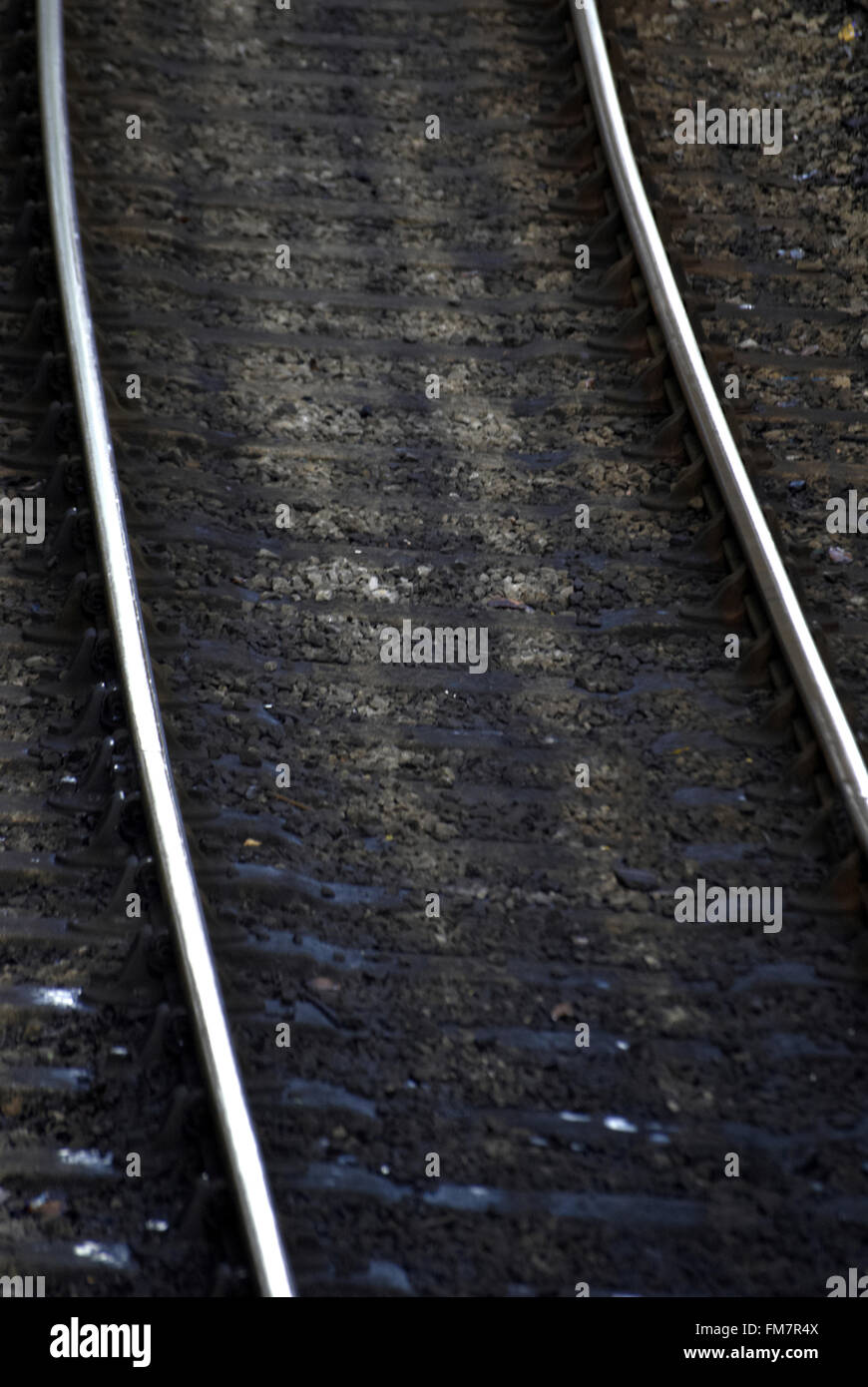 Train tracks / Converging railway lines Stock Photo - Alamy