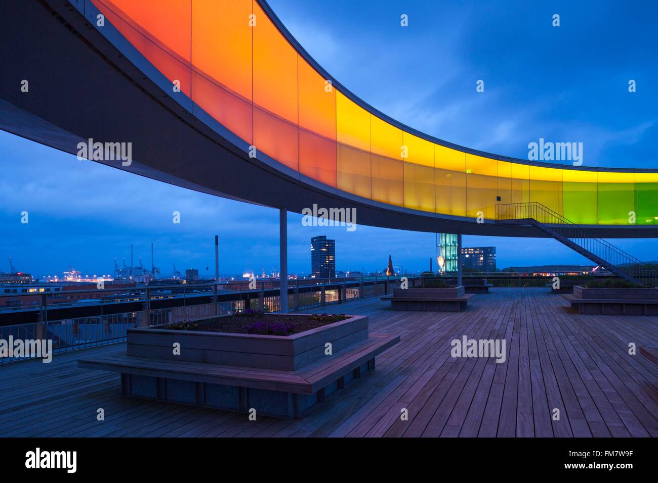 360 degree rainbow hi-res stock photography and images - Alamy