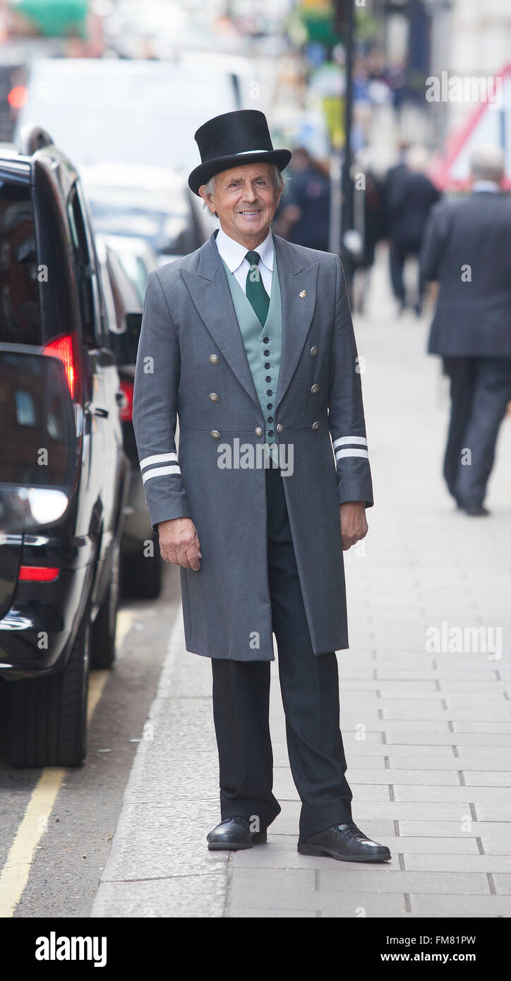 Claridges hotel mayfair london hi-res stock photography and images - Alamy