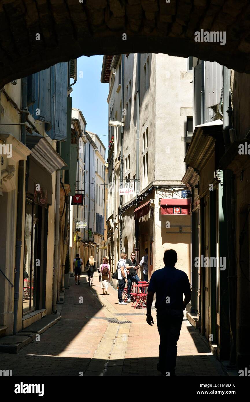 Nimes old city hi-res stock photography and images - Alamy