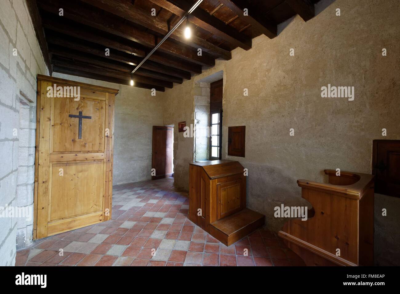 Convent cell hi-res stock photography and images - Alamy