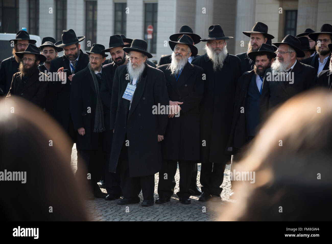 Orthodox jewish elders hi-res stock photography and images - Alamy