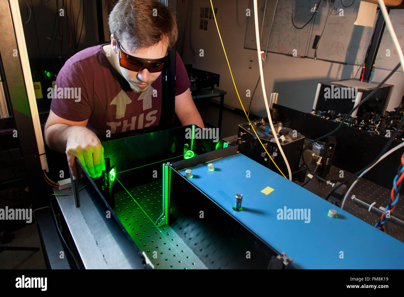 Experimental setup in a laser laboratory at the Institute for ...
