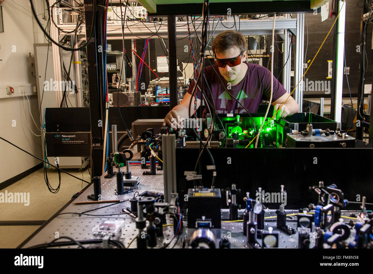 Experimental setup in a laser laboratory at the Institute for ...