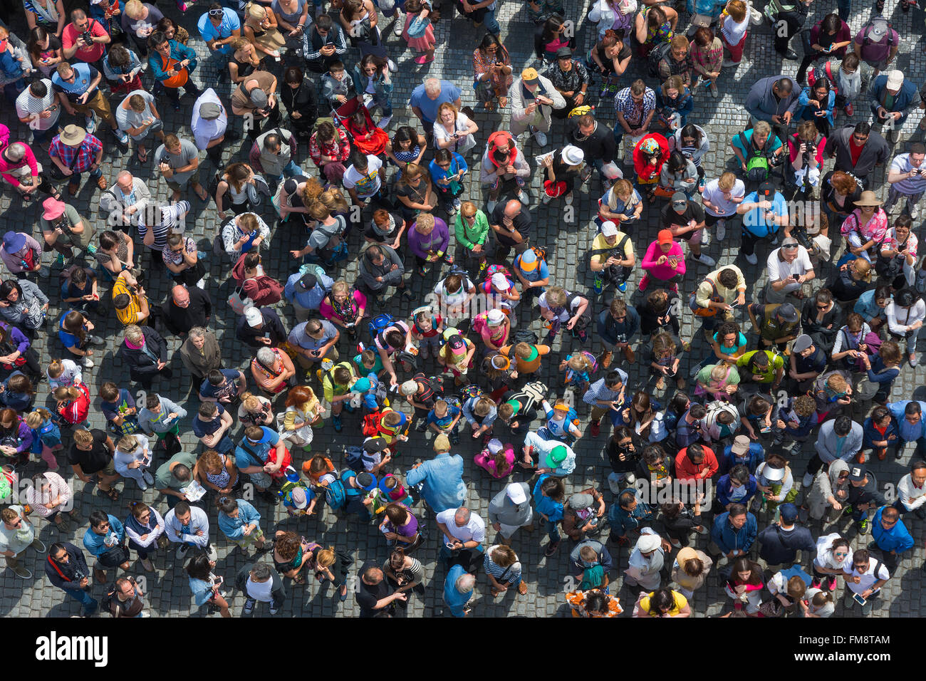 See crowd hi-res stock photography and images - Alamy