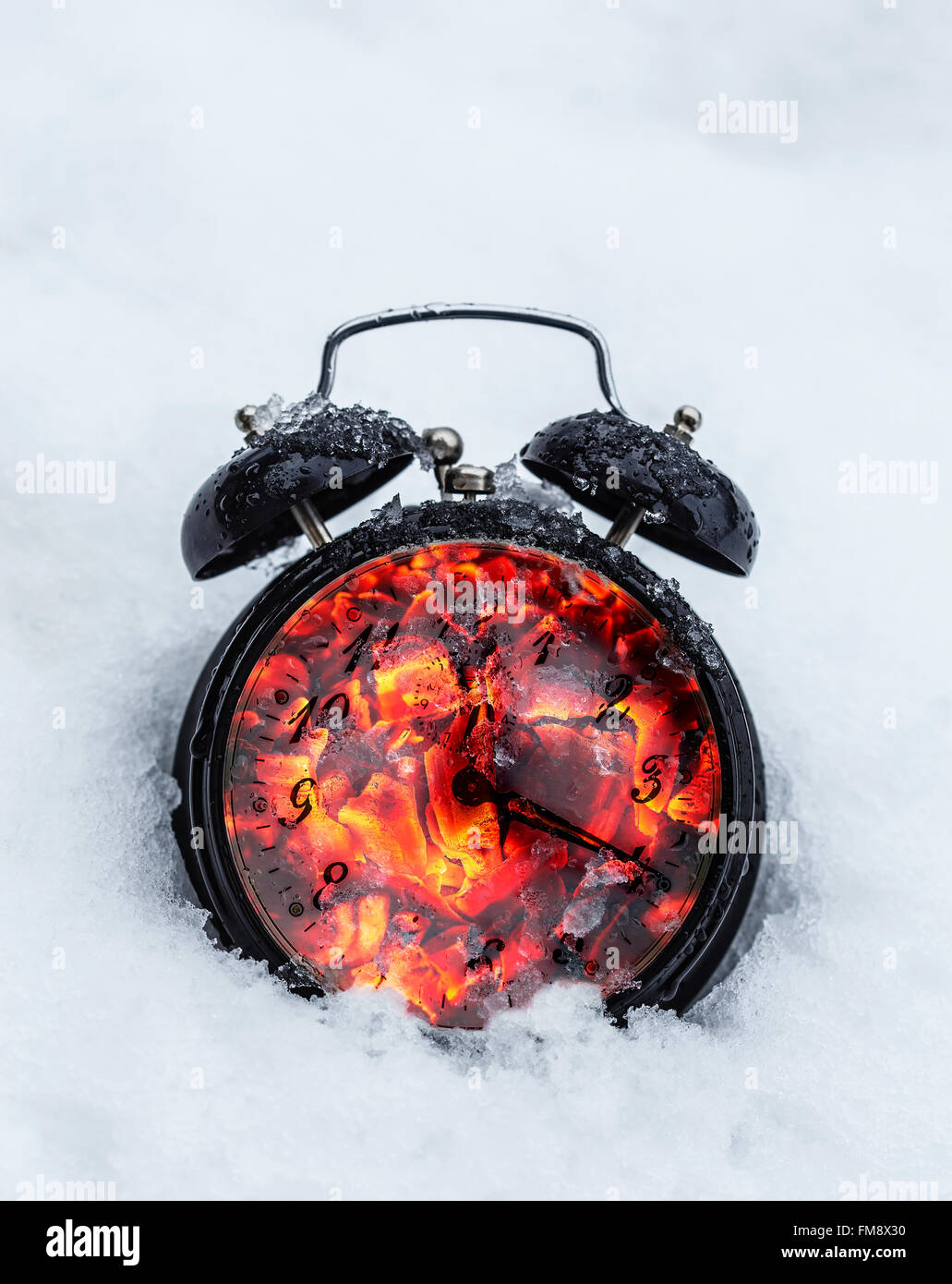 Frozen clock hi-res stock photography and images - Alamy