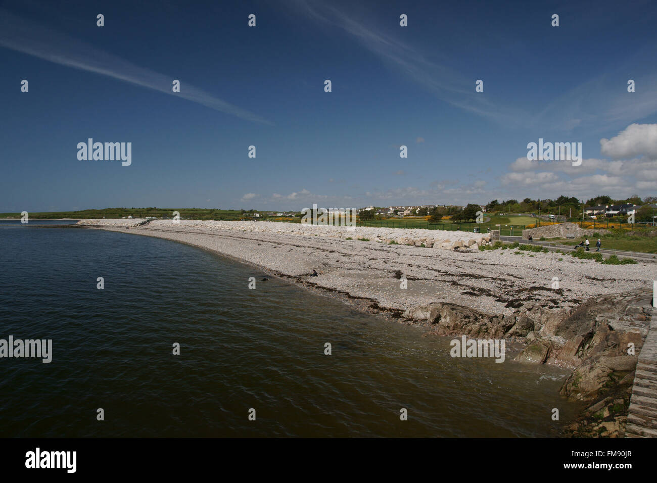 Galway Bay shingle beach Stock Photo - Alamy