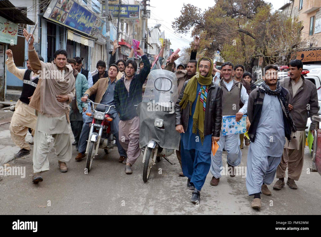 Applicants of Levies Force Department chant slogans for reject their ...