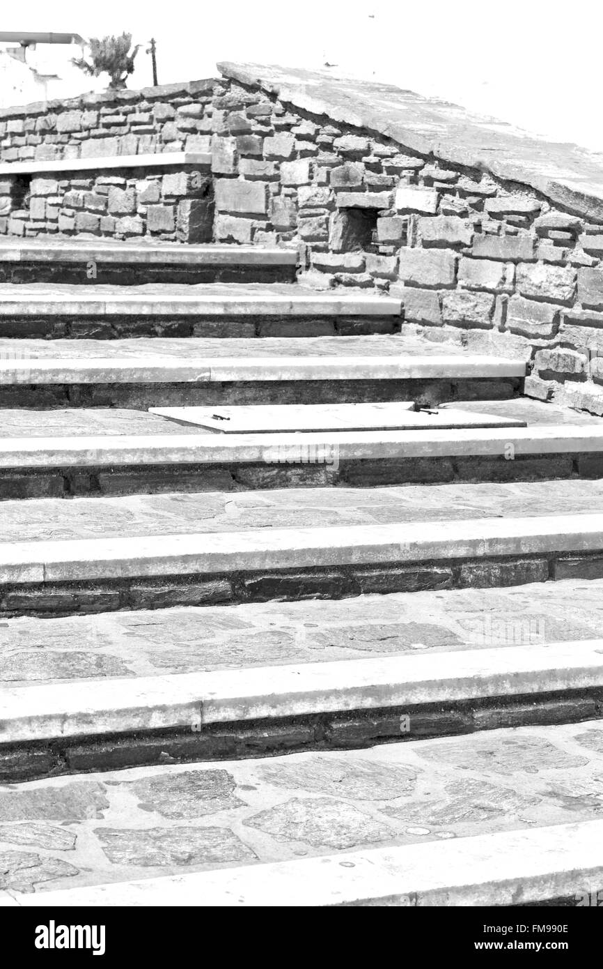 in greece monument old steps and marble ancien line Stock Photo - Alamy