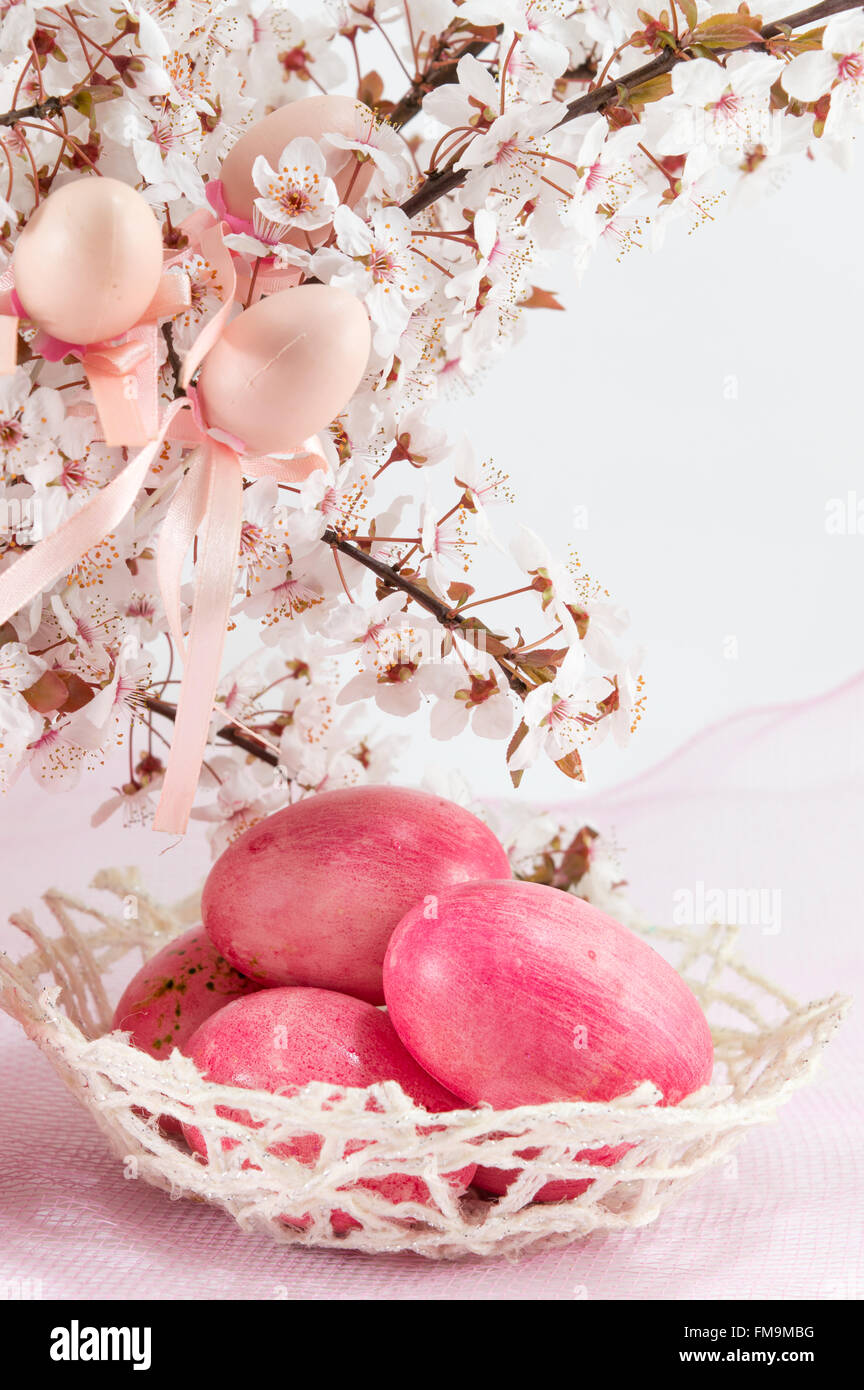 Easter tree hi-res stock photography and images - Alamy