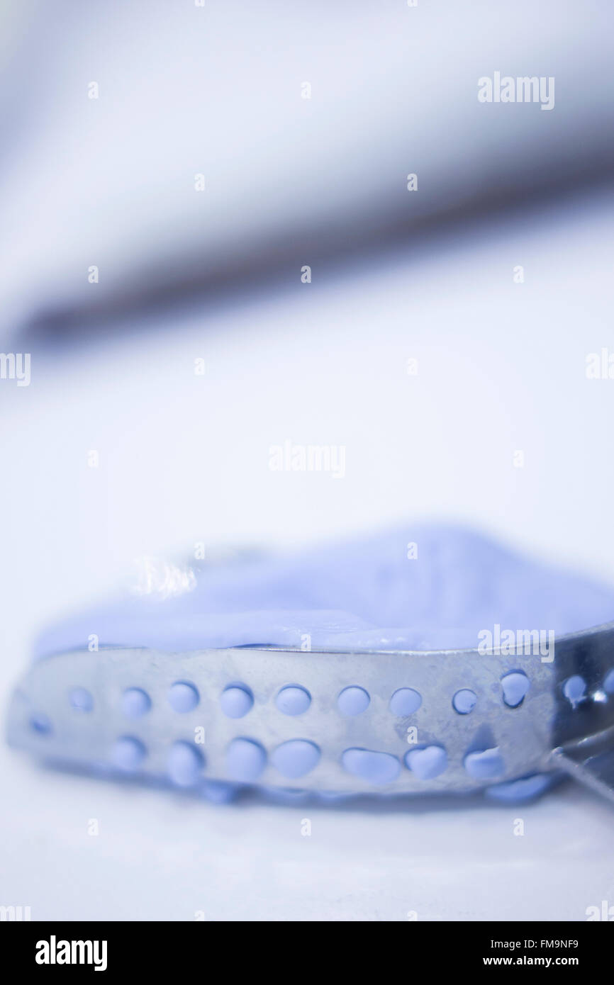 Dental moldings hi-res stock photography and images - Alamy
