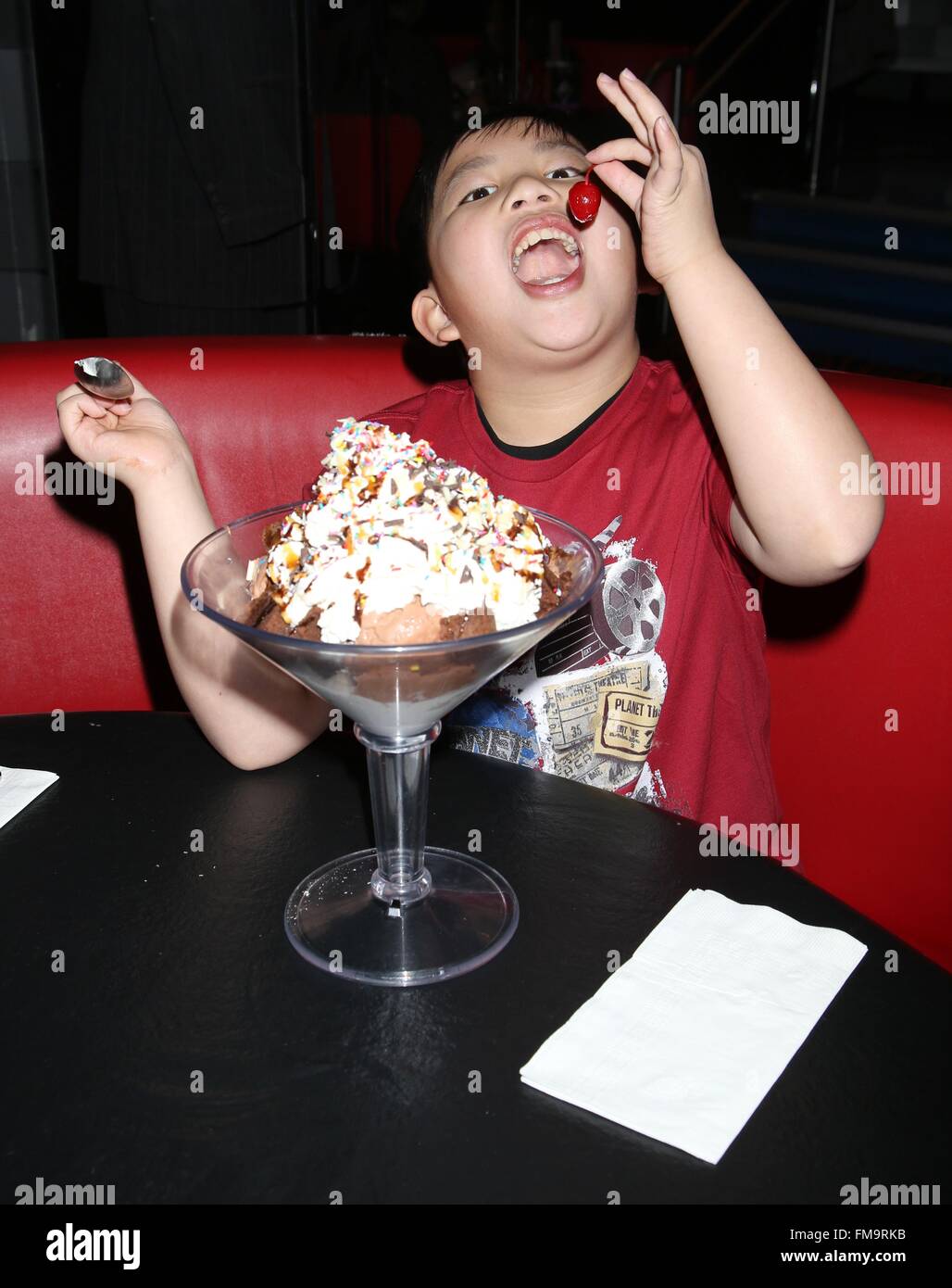 Albert Tsai from the TV show Dr. Ken makes an appearance at Planet ...