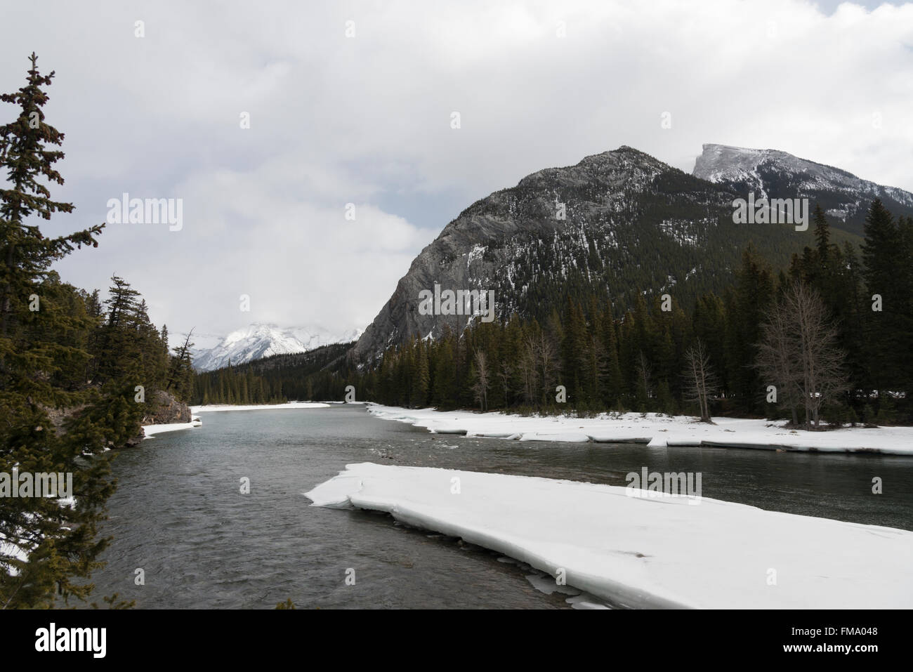 A landscape view of the Bow River at surprise corner at Banff in the ...