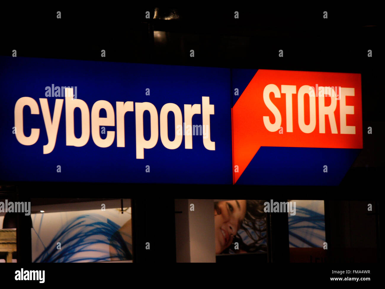 Cyberport logo hi-res stock photography and images - Alamy