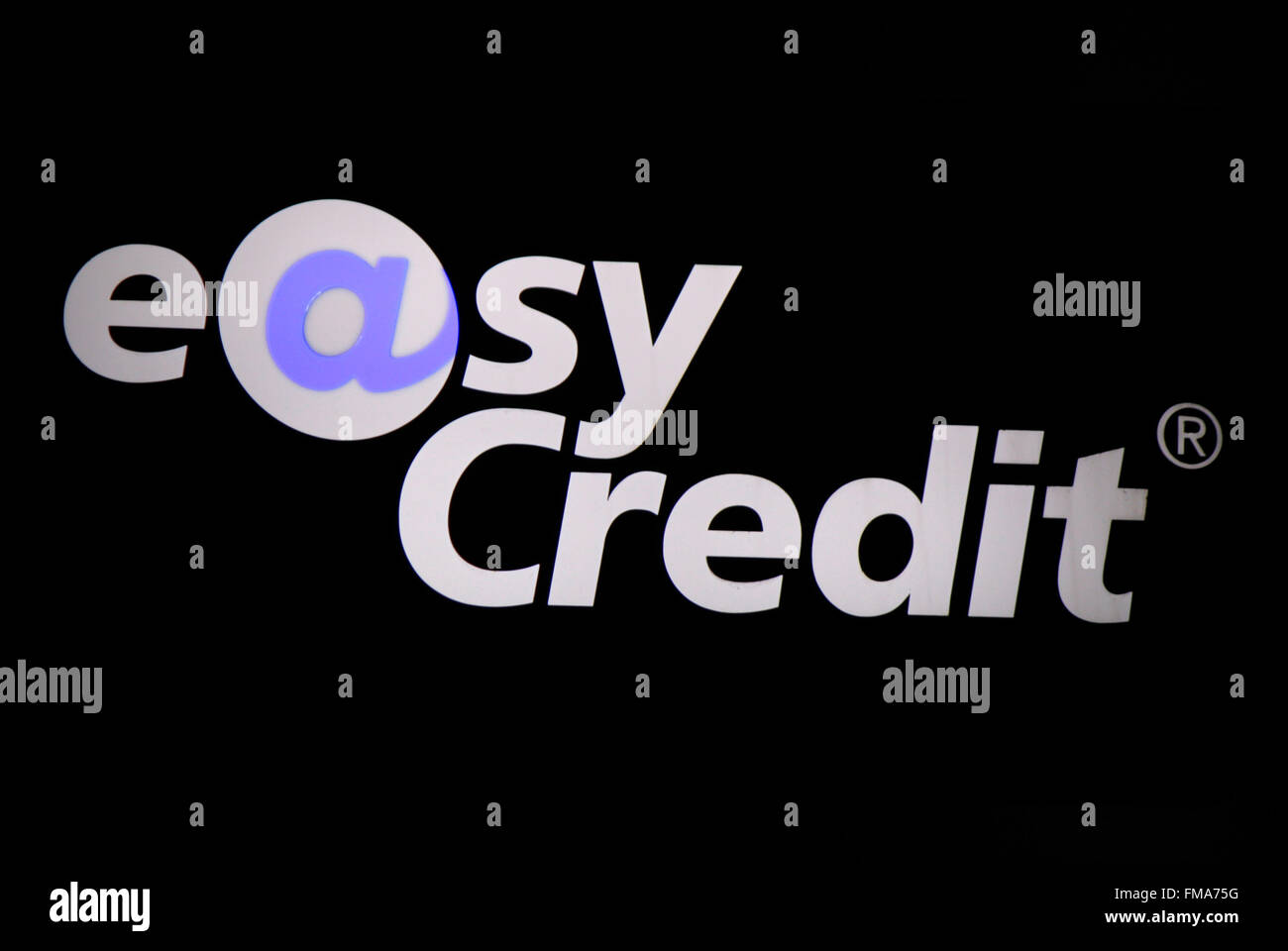 Easy credit logo hi-res stock photography and images - Alamy