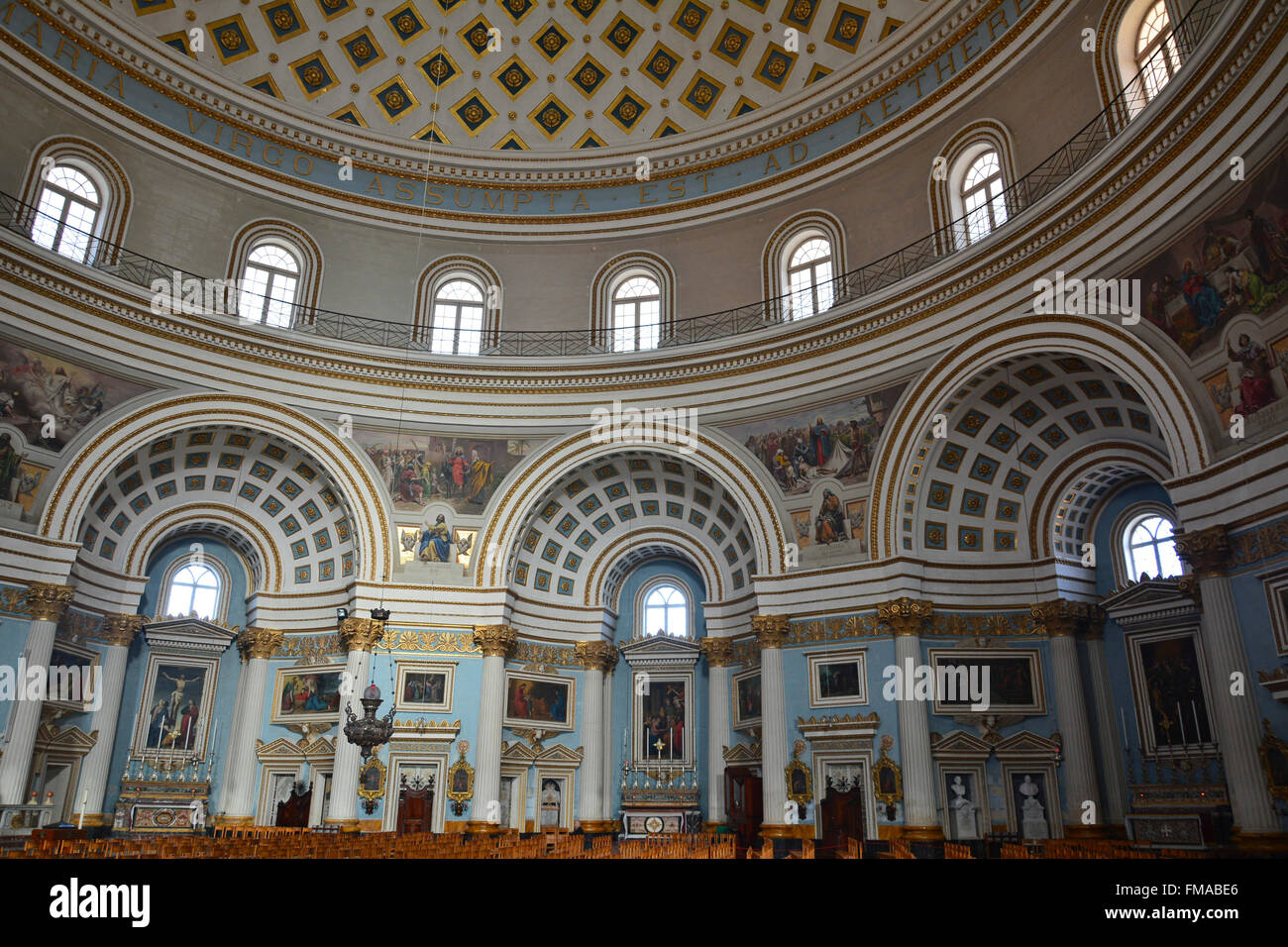 Side Altars High Resolution Stock Photography and Images - Alamy
