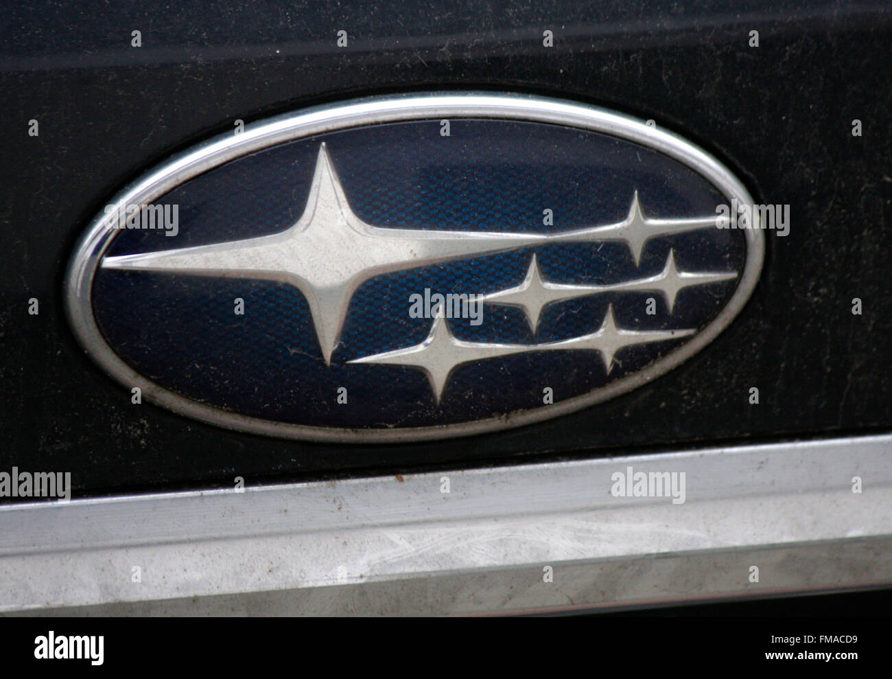 Subaru logo hi-res stock photography and images - Alamy