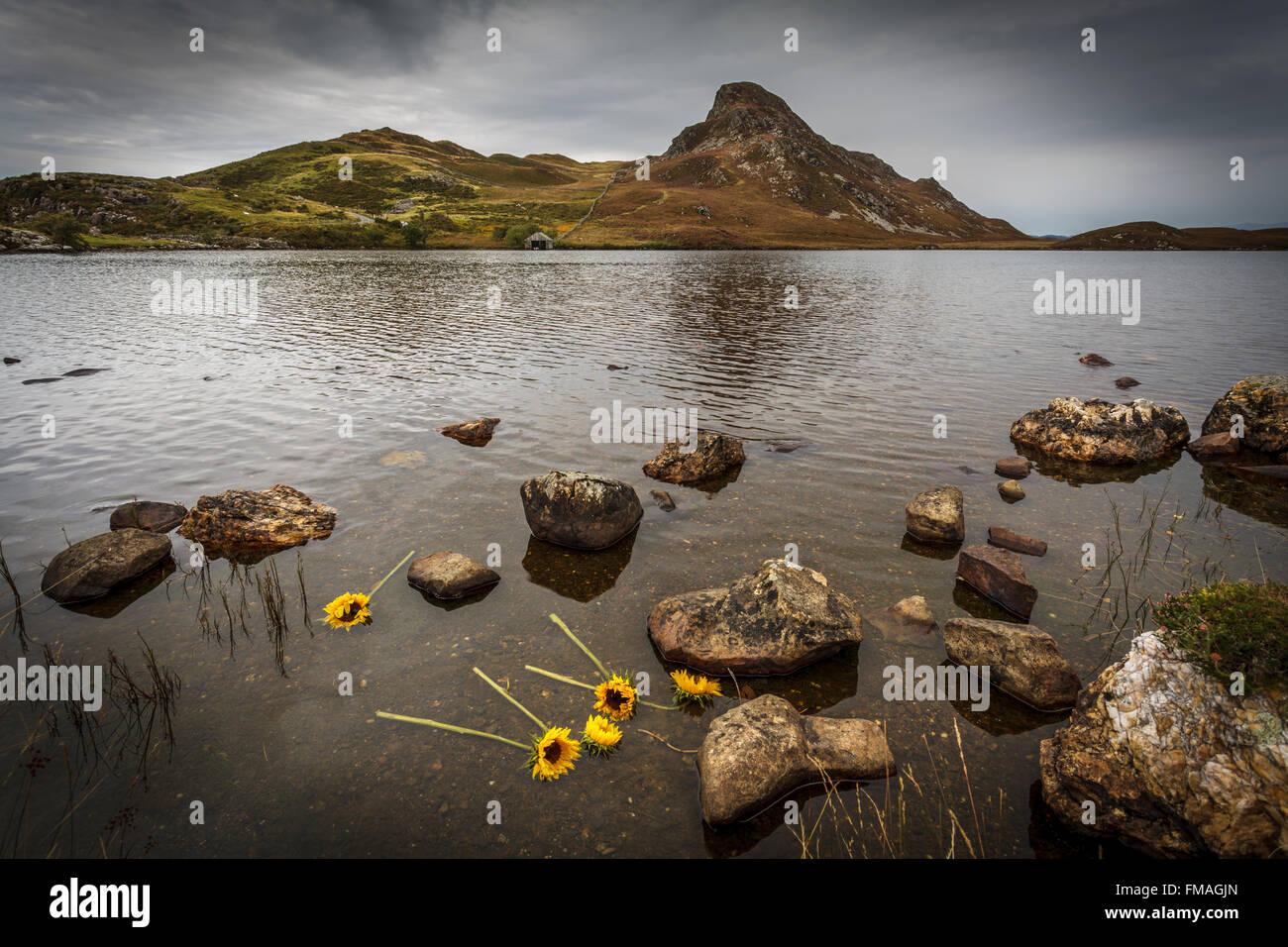 Welsh lakes hi-res stock photography and images - Alamy