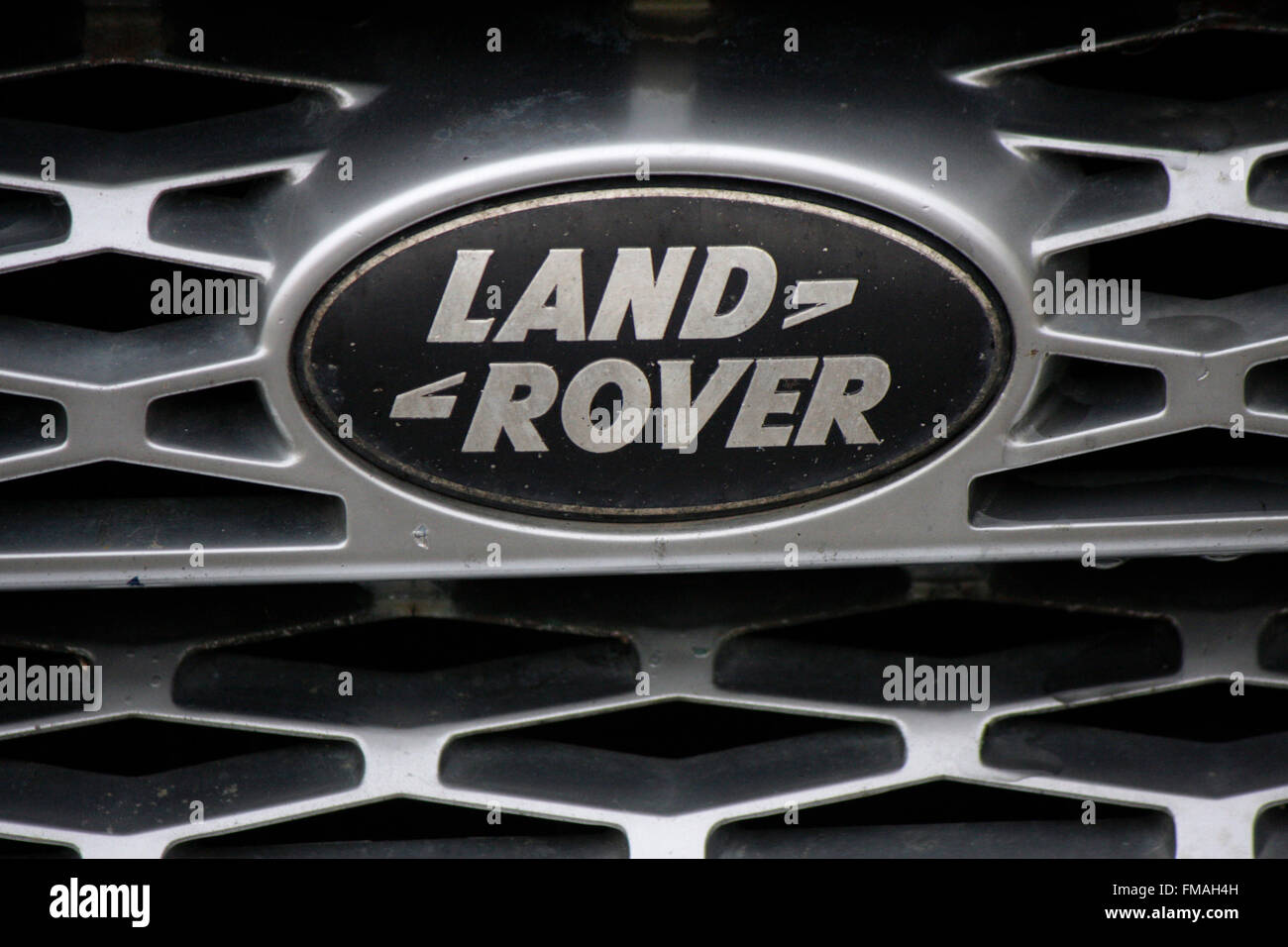 Rover car logo hi-res stock photography and images - Alamy