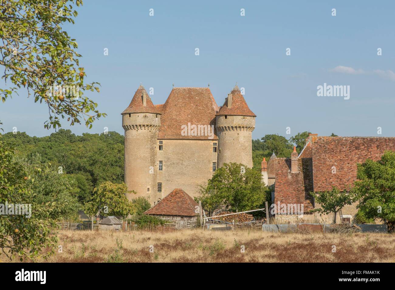 Sarzay castle hi-res stock photography and images - Alamy