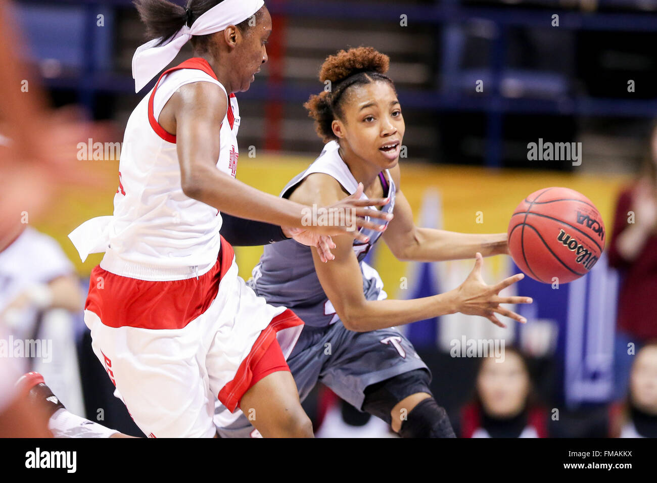 New Orleans, LA, USA. 11th Mar, 2016. Troy Trojans guard Ashley Beverly ...