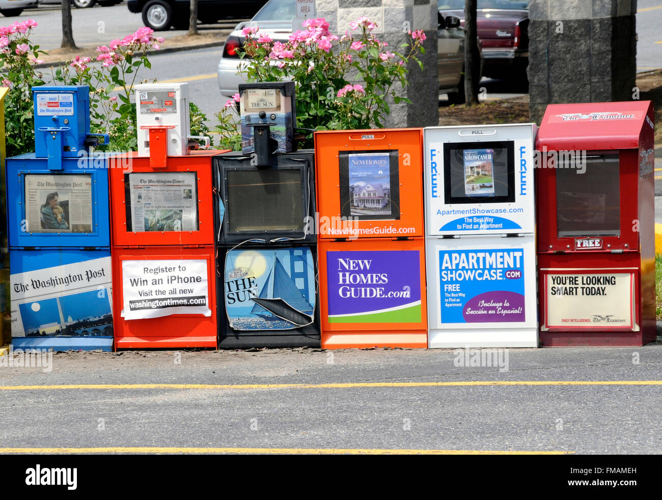 Newspaper Boxes High Resolution Stock Photography and Images - Alamy