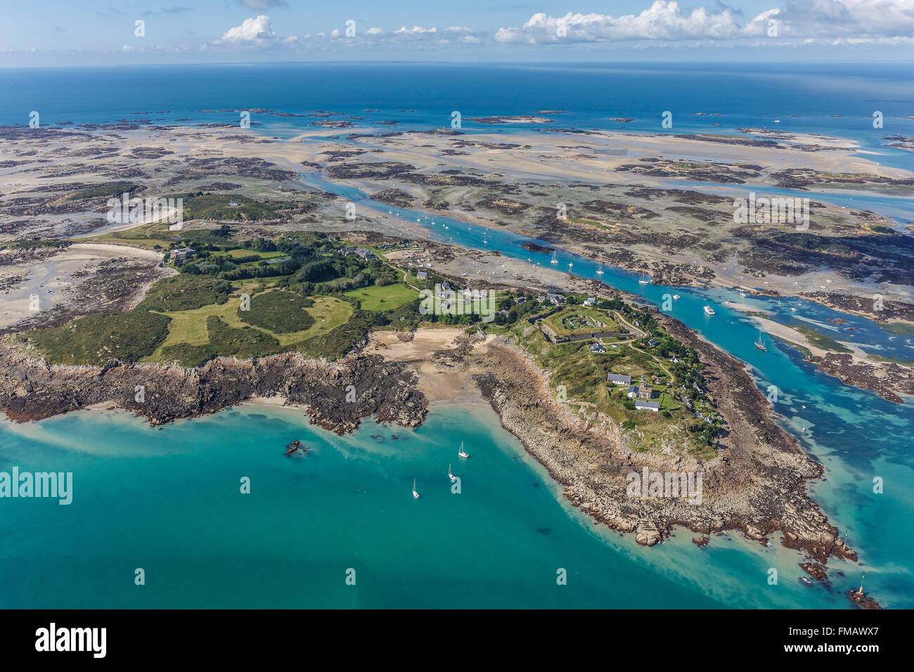 France, Manche, Chausey islands, Grande-Ile fort Vauban, the Pointe de ...