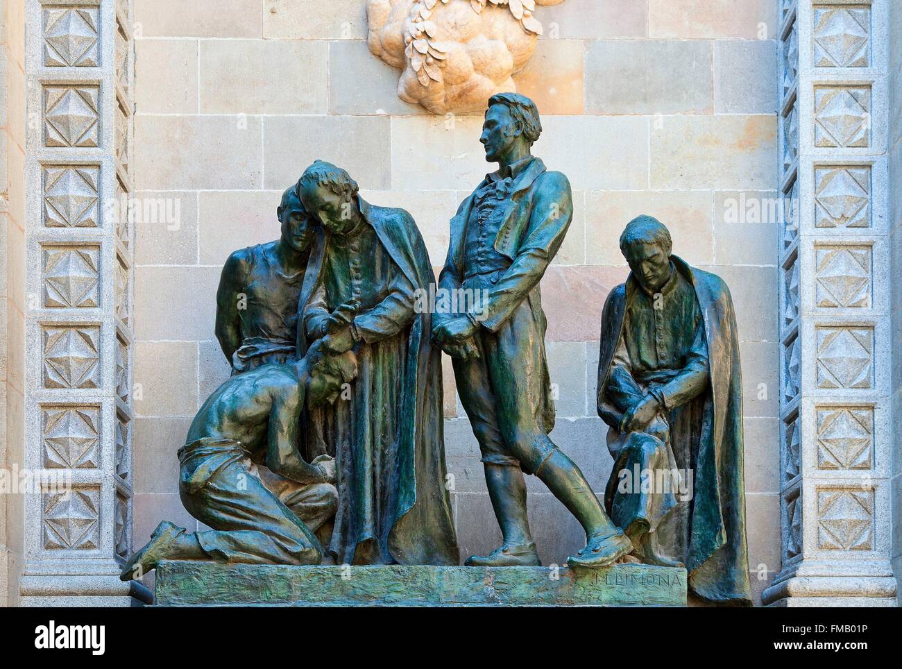 Human statue in barcelona hi-res stock photography and images - Alamy