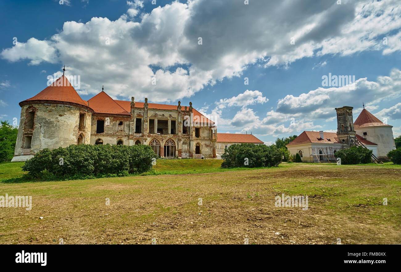 Banffy Castle in Bontida, Romania Stock Photo - Alamy