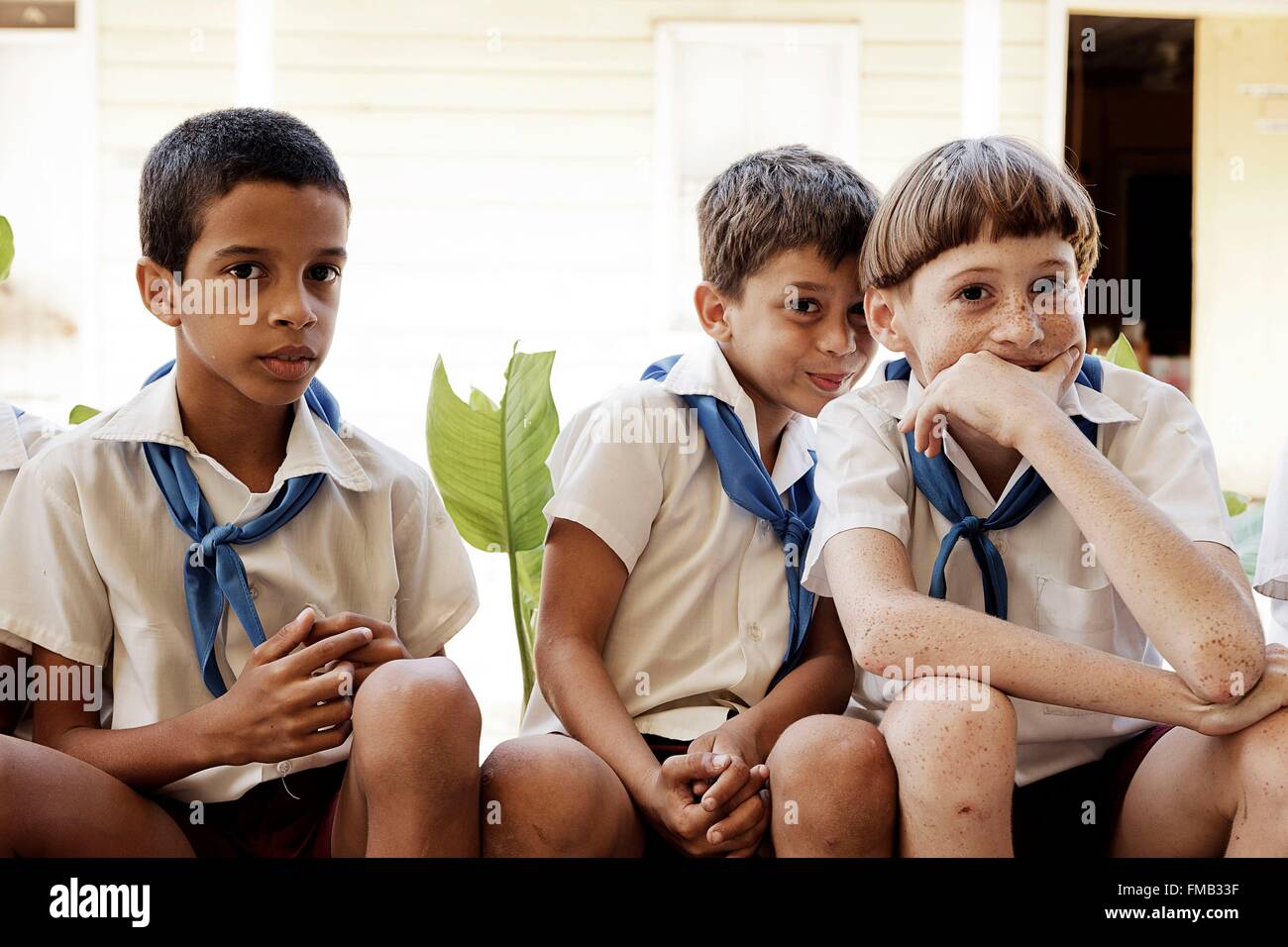 School uniforms cuba hi-res stock photography and images - Alamy