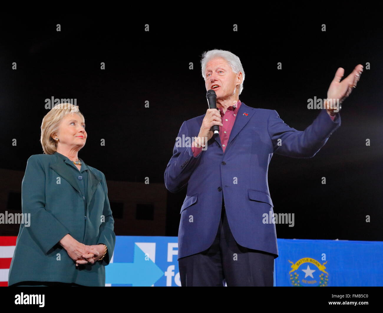 Democratic Presidential Candidate Hillary Clinton Campaigns In Las ...