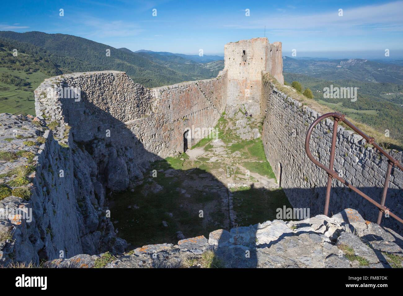 Montsegur hi-res stock photography and images - Alamy