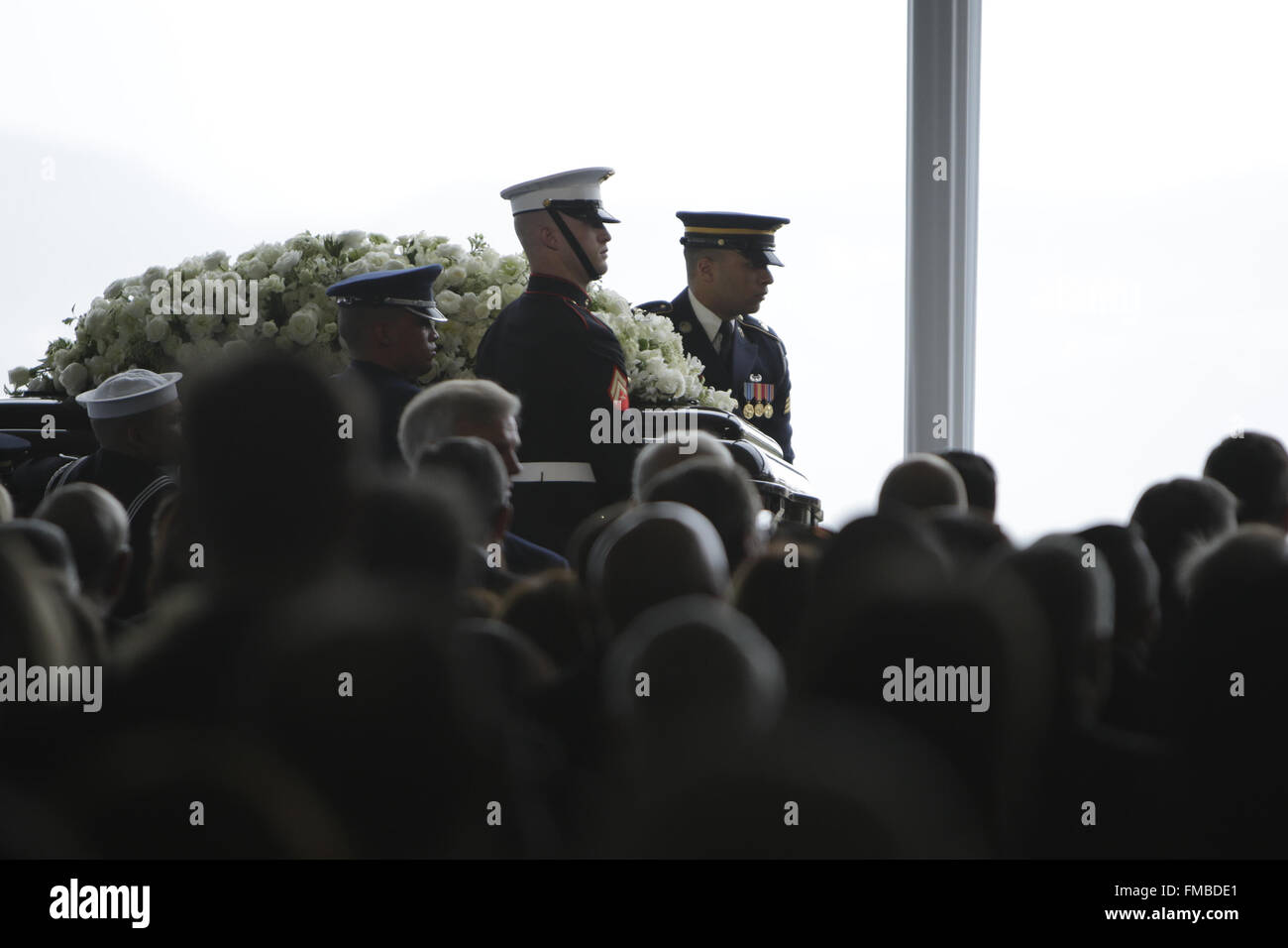 Nancy reagan ronald reagan casket hi-res stock photography and images ...