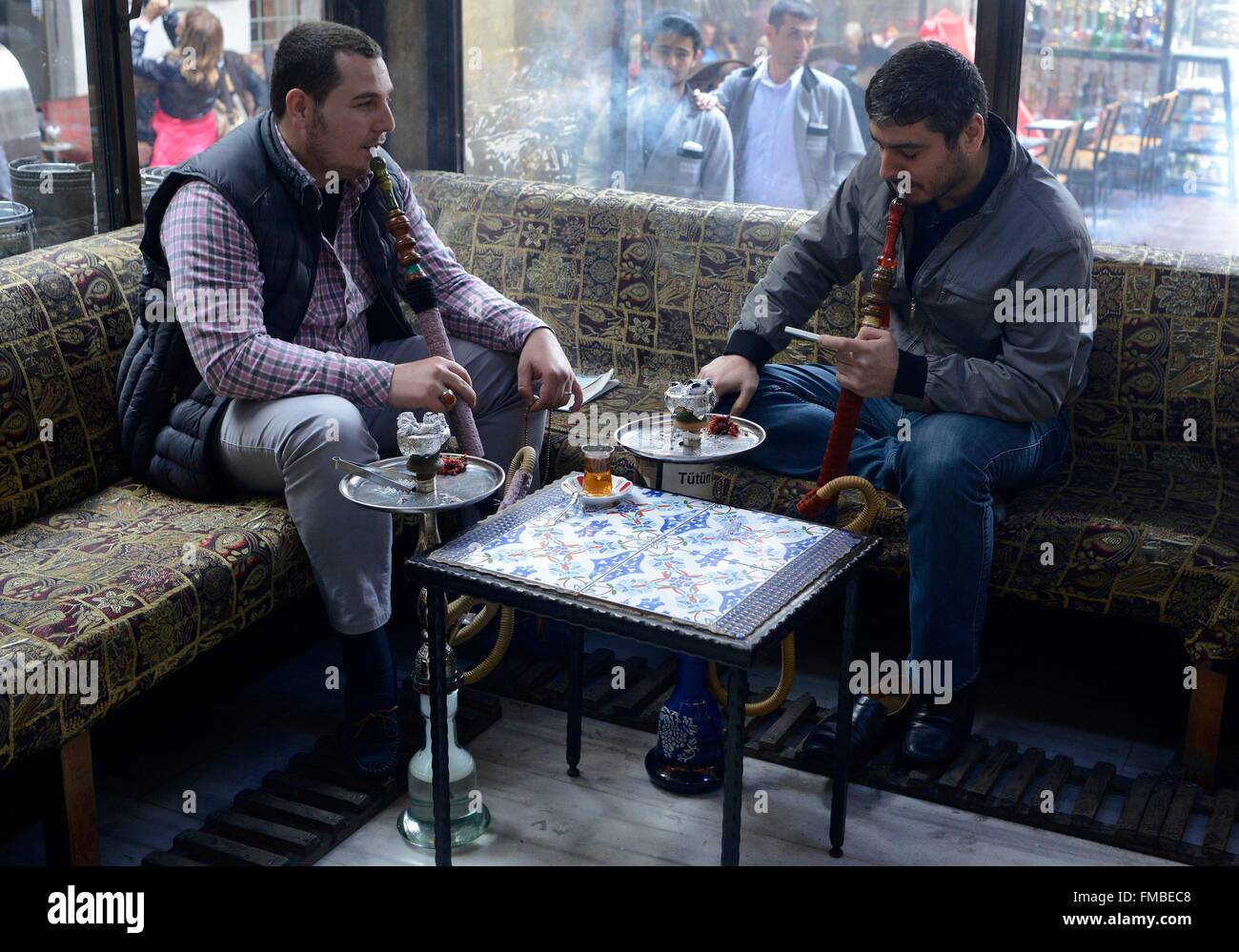 Water pipe cafe hi-res stock photography and images - Alamy