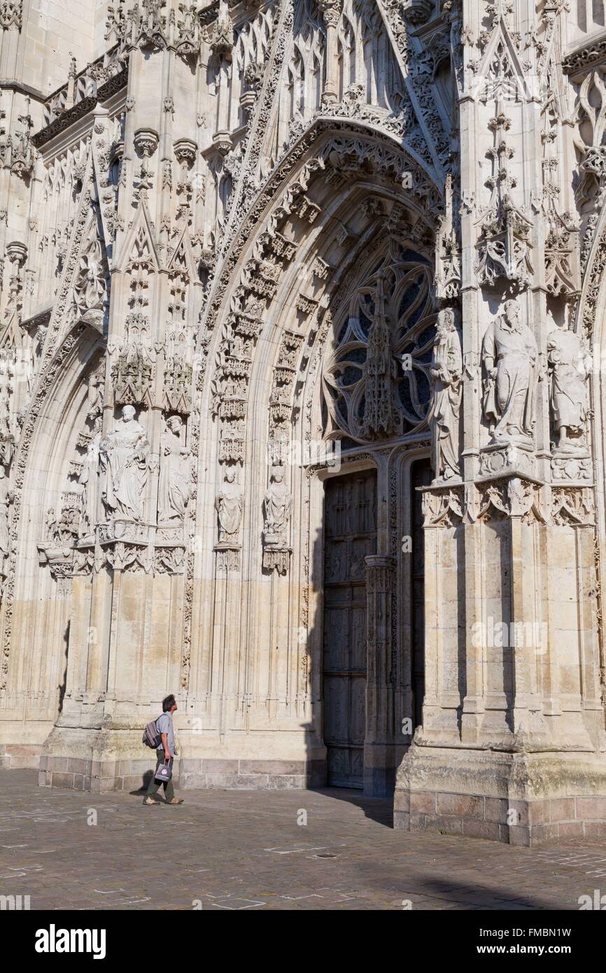 Collegiate gothic hi-res stock photography and images - Alamy