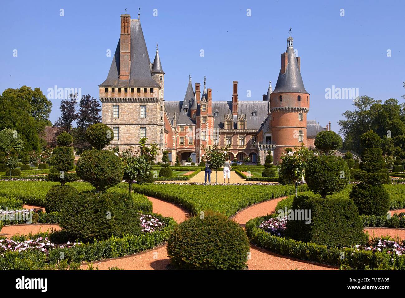 Maintenon castle hi-res stock photography and images - Alamy