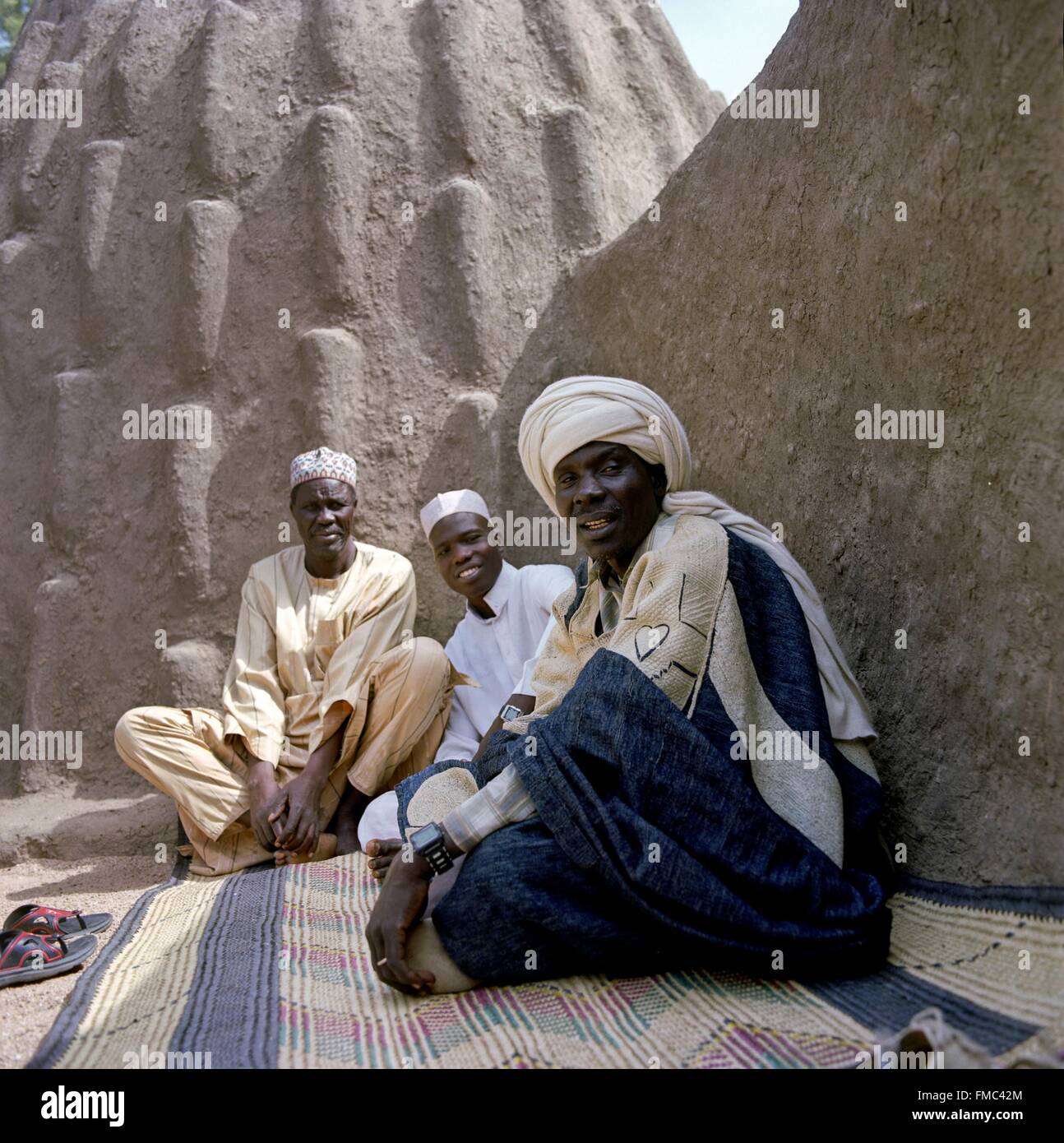 Cameroon traditional hi-res stock photography and images - Alamy