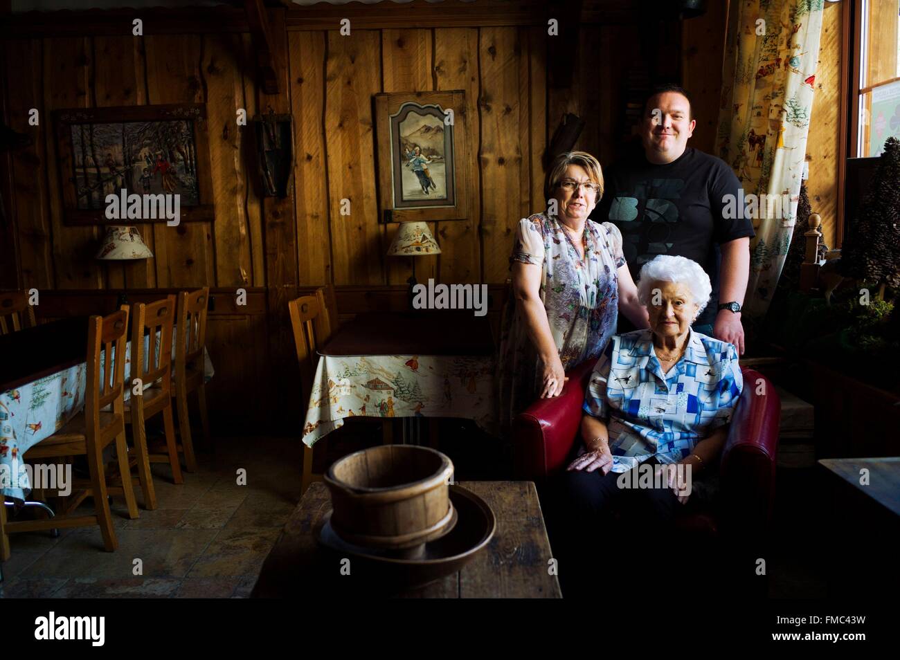 Cote chaussee hi-res stock photography and images - Alamy