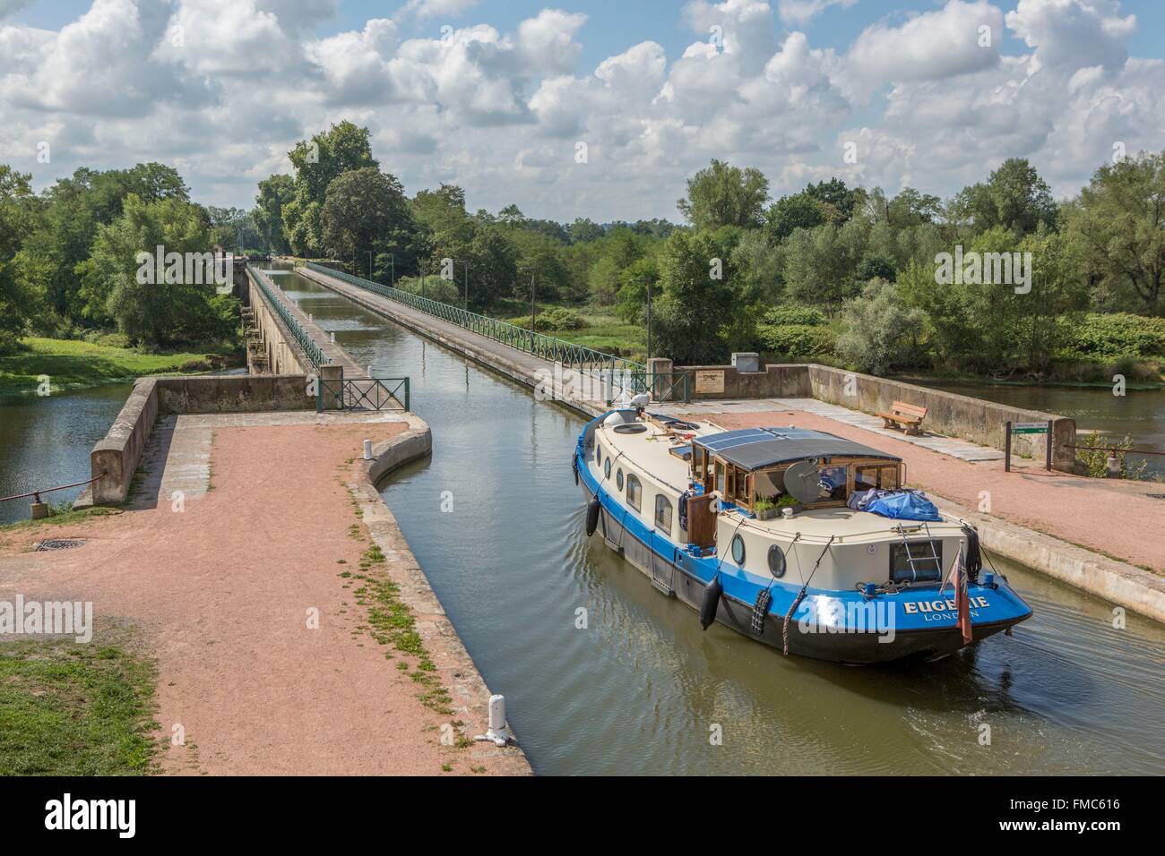 France, Saone et Loire, Digoin, river boat on the channel bridge over ...