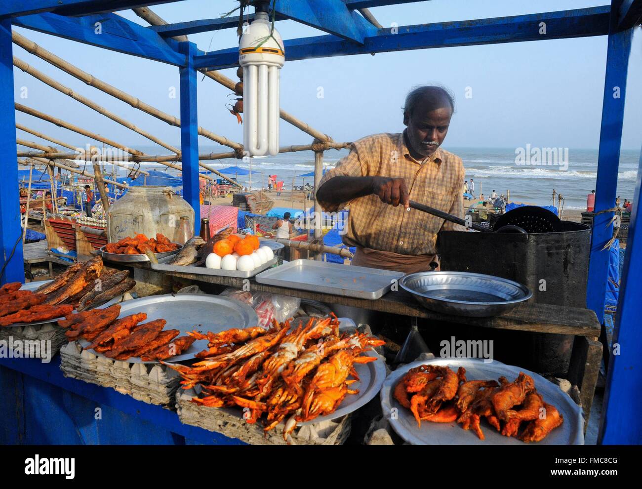 India, Odisha, Puri, stand of fishes and tandoori shellfishes on the ...
