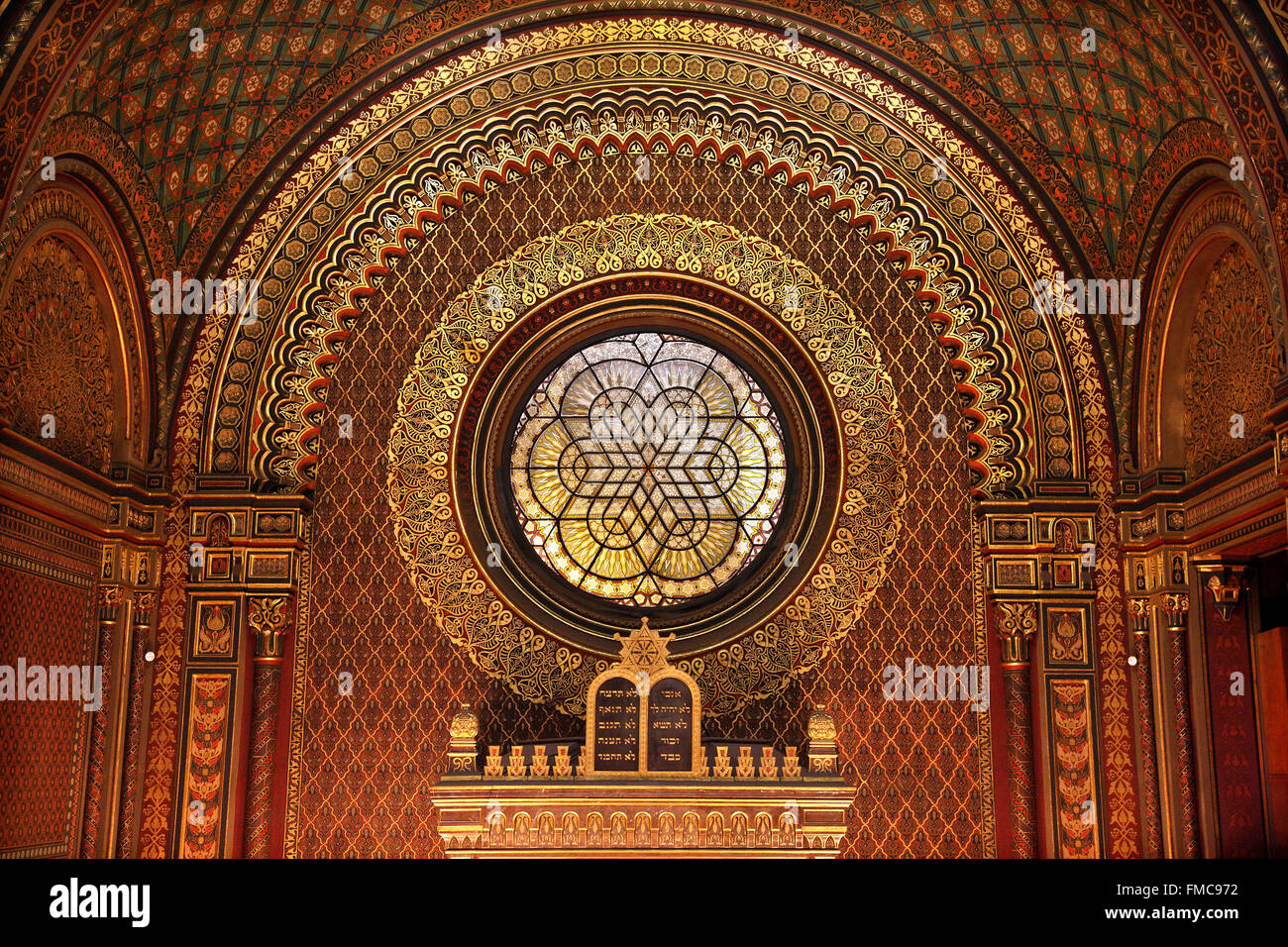 Inside the Spanish Synagogue at Josefov (the Jewish quarter) of Stare ...