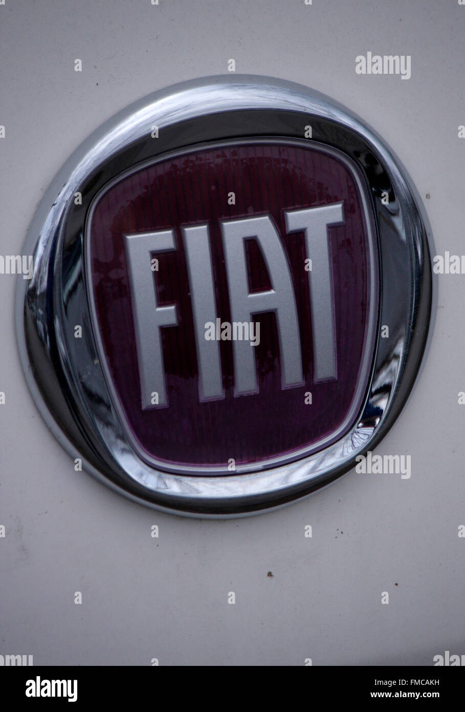 Fiat sign hi-res stock photography and images - Alamy