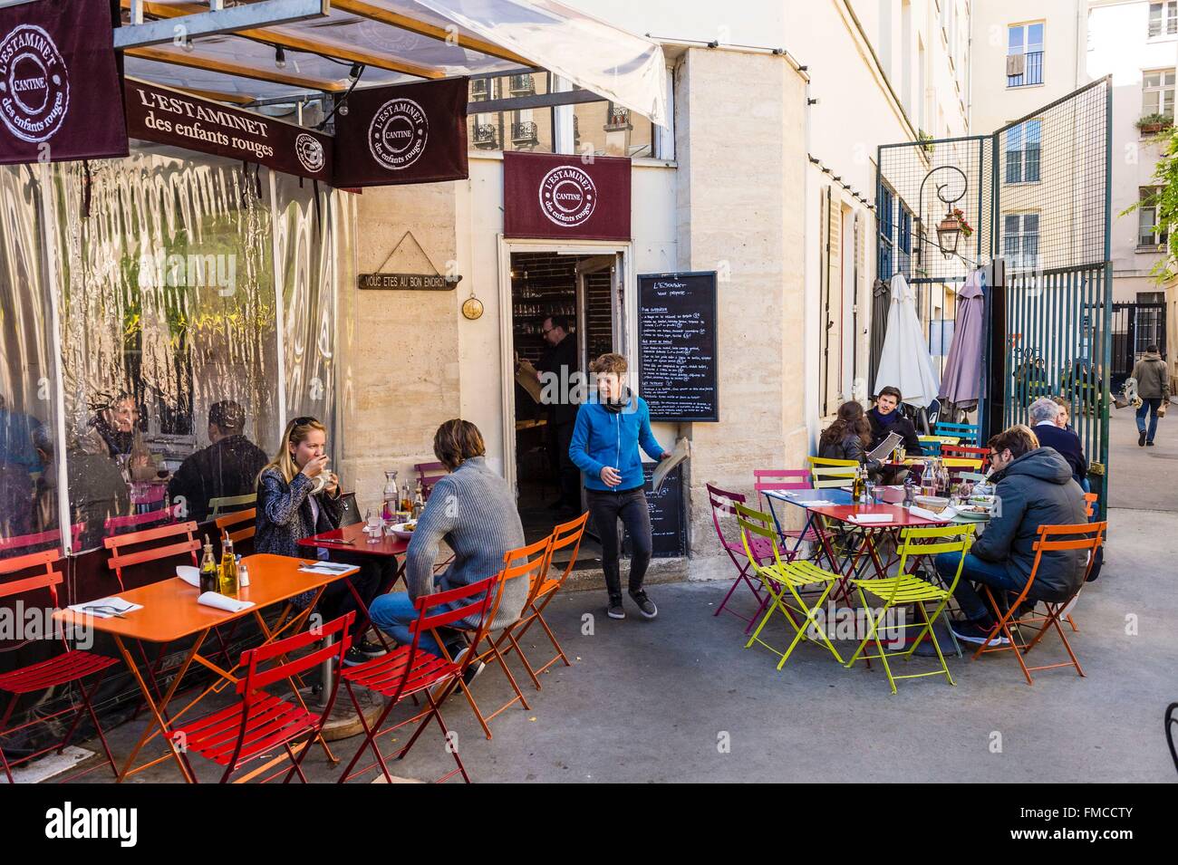 France, Paris, Marais District, Marche des Enfants Rouges, Estaminet ...